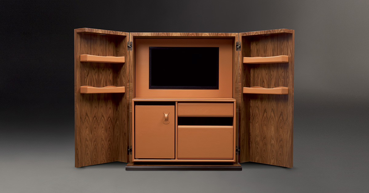 Bacco: Custom Made Cabinet-Bar | Promemoria