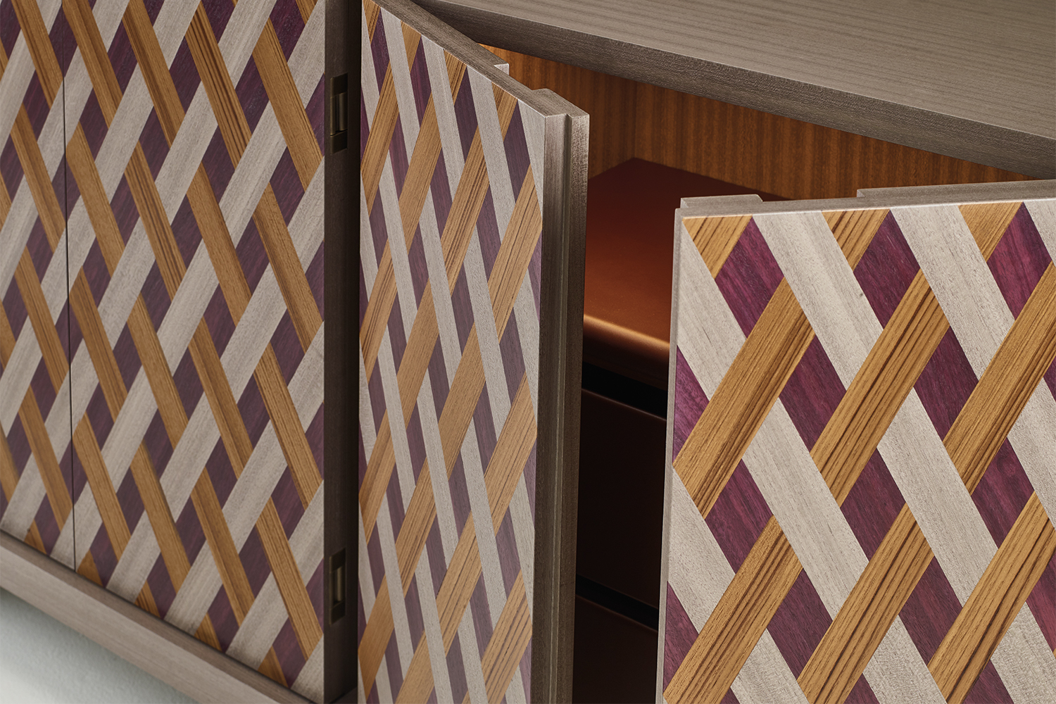 Promemoria | High-End Italian Furniture